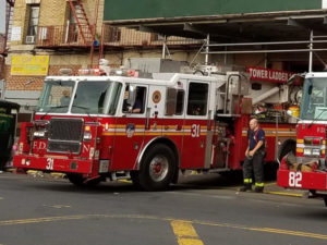 New York Engine 82 / Ladder 31 - 5280Fire